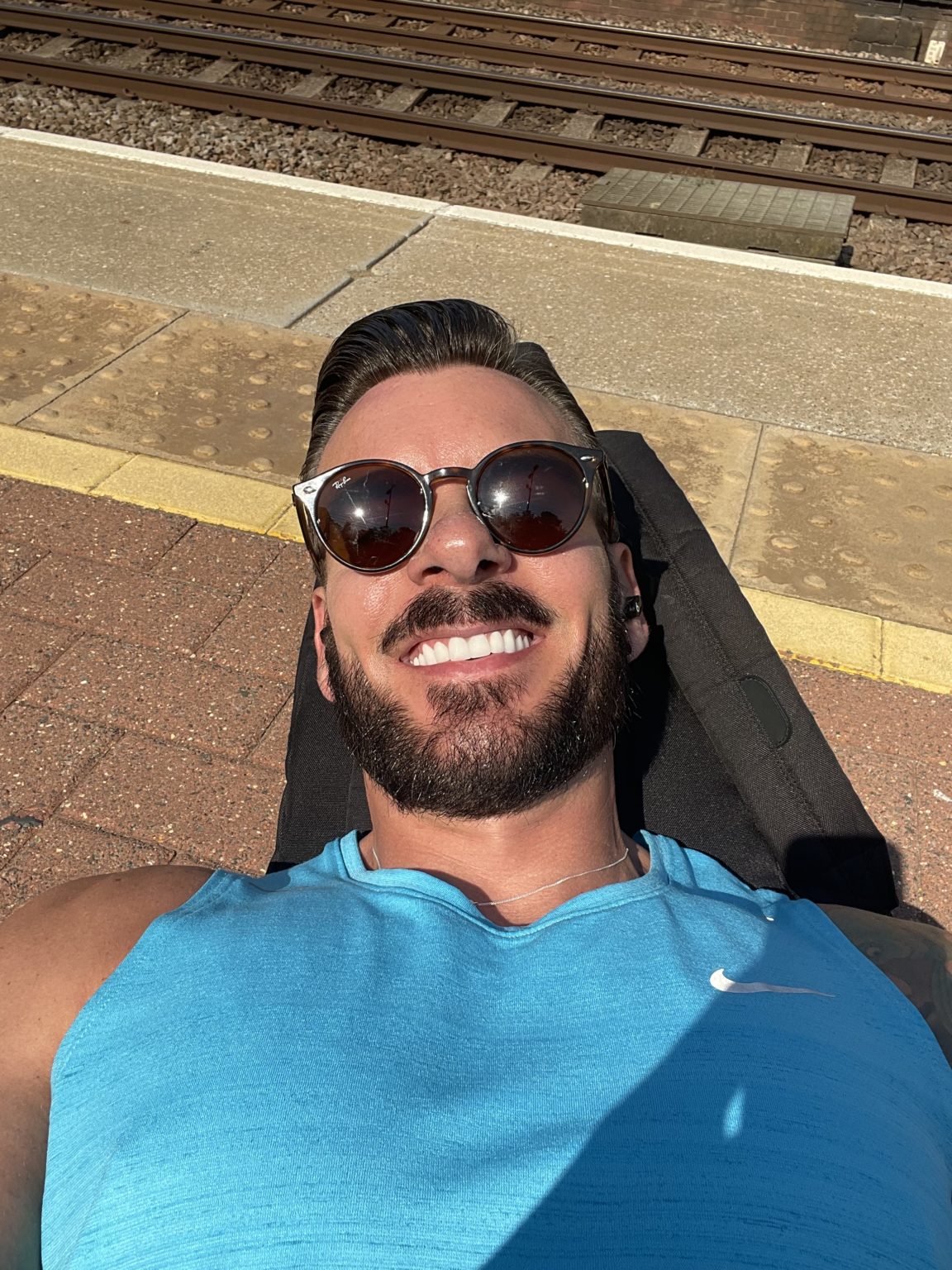 Scrolling For Love — Where the Song Was Born – Andrew Flynn